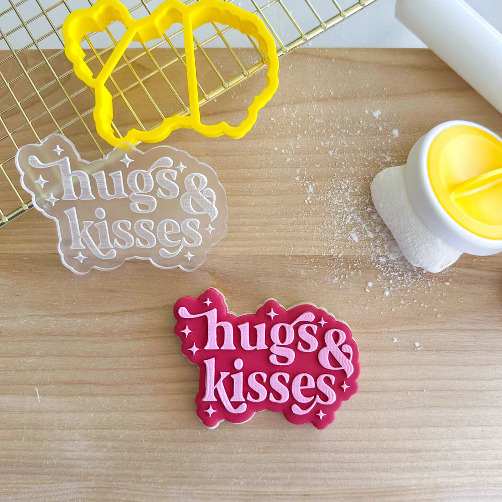 Custom Cookie Cutter - Hugs and Kisses Debosser Set – Skysies Cakes